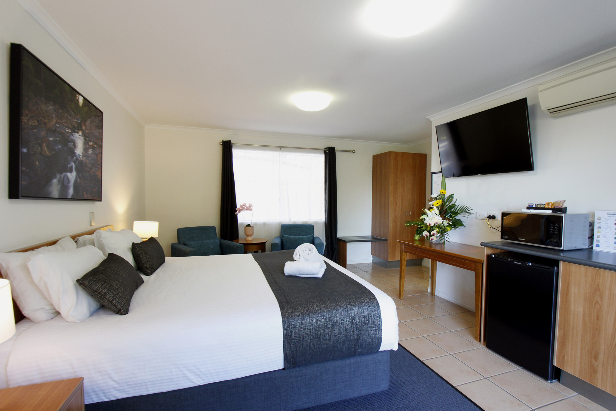 Windmill Motel & Events Centre - Mackay Accommodation - Southern Cross ...