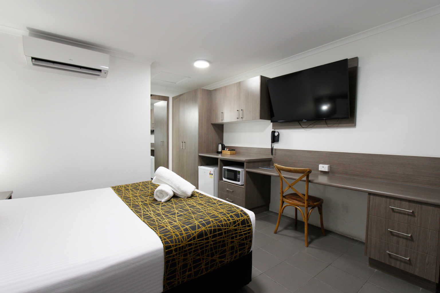 Stirling Motel - Rockhampton Accommodation - Southern Cross Motel Group