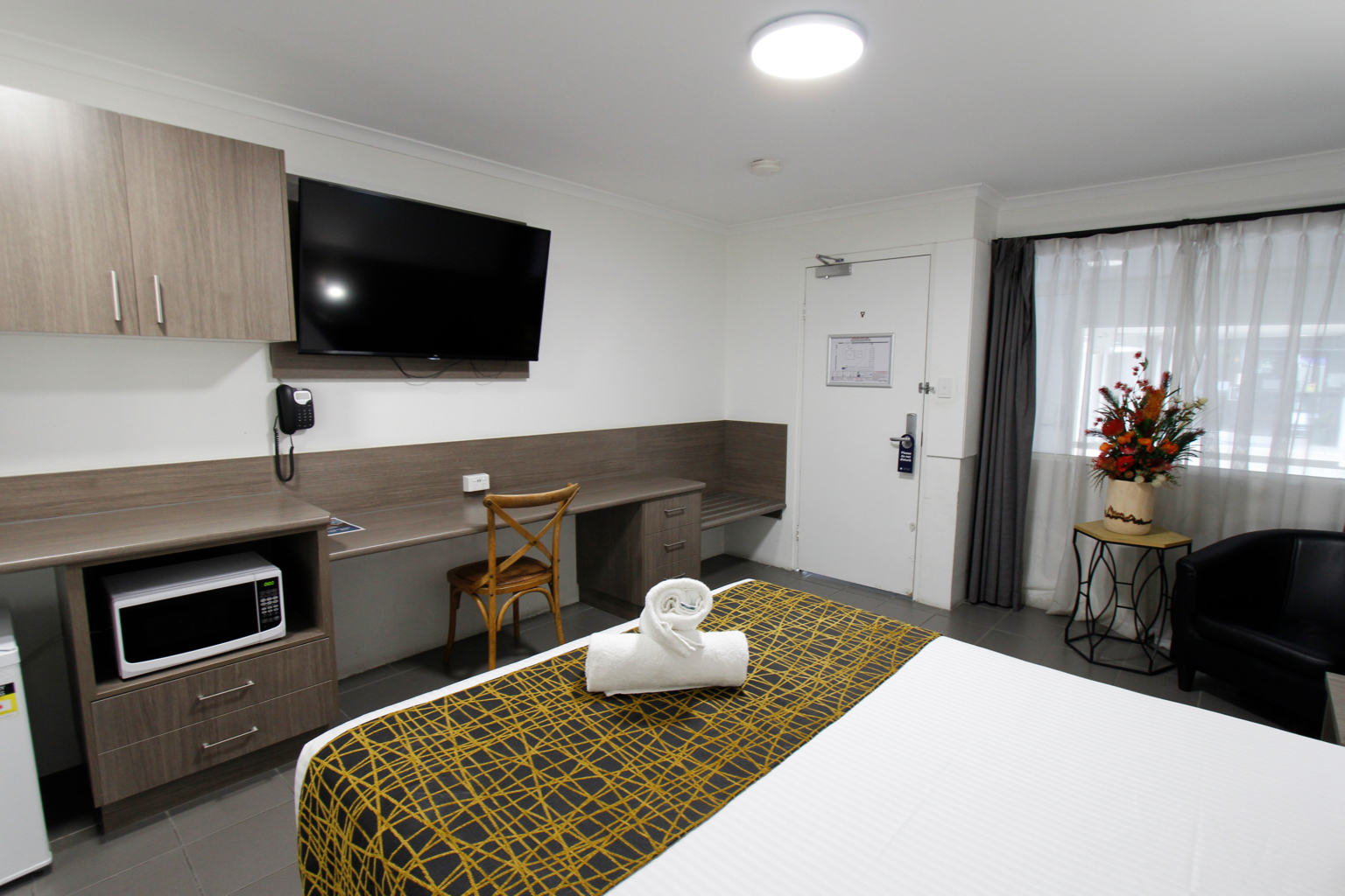 Stirling Motel - Rockhampton Accommodation - Southern Cross Motel Group