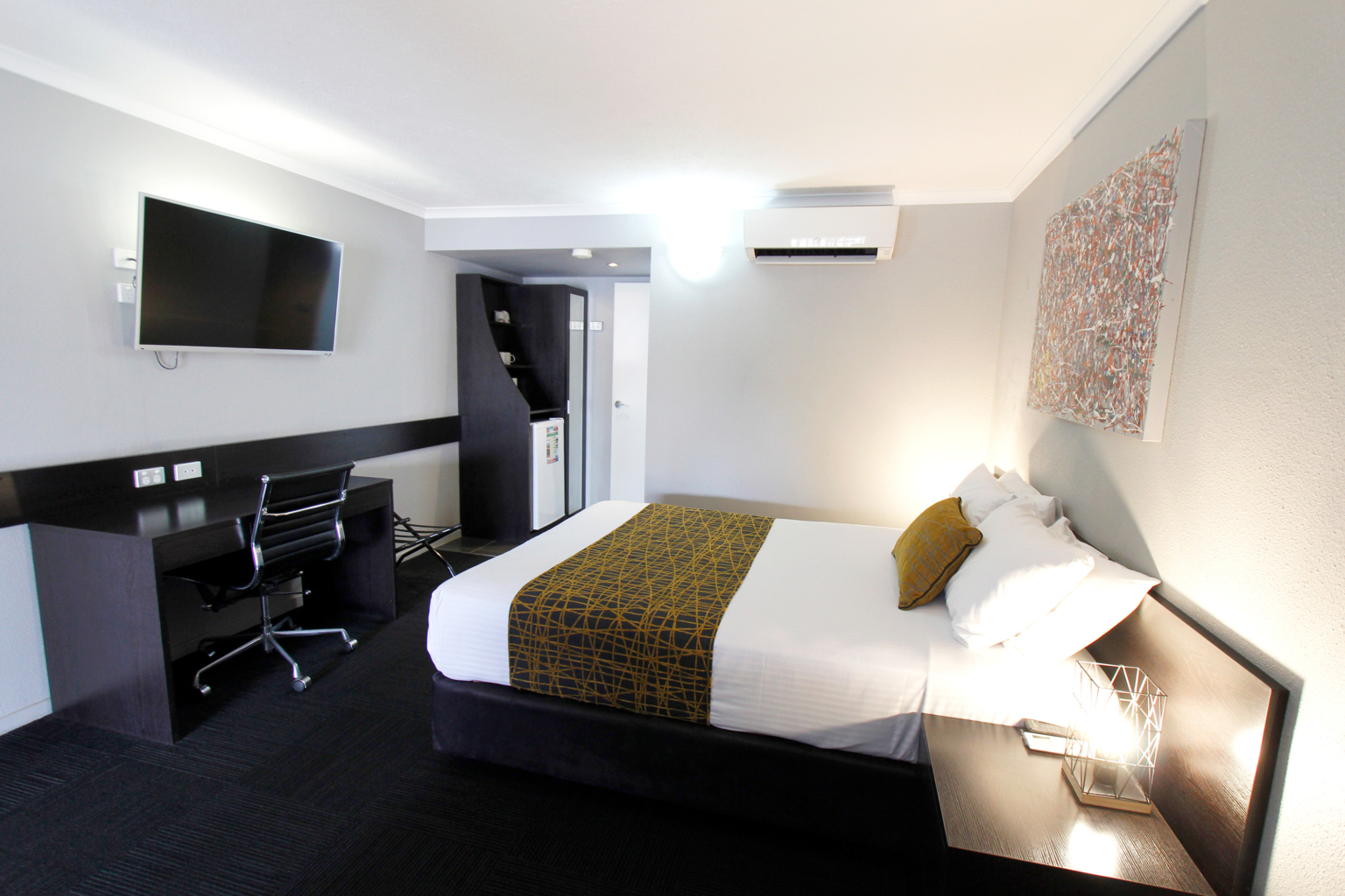 Stirling Motel - Rockhampton Accommodation - Southern Cross Motel Group