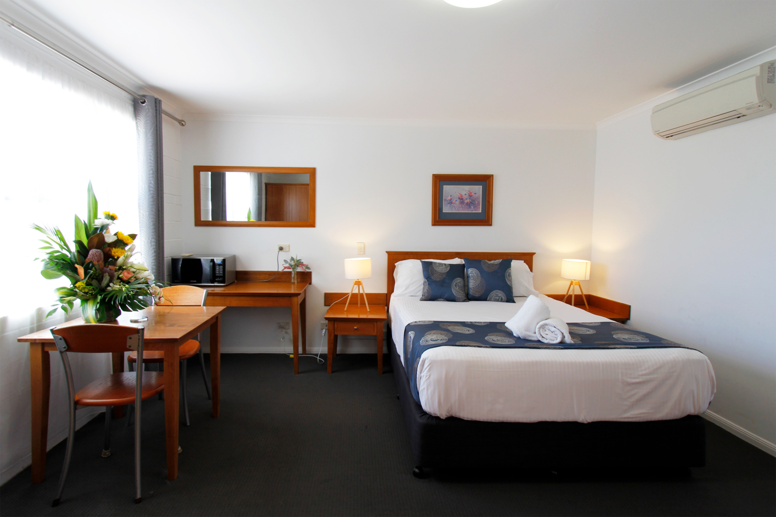 Windmill Motel & Events Centre - Mackay Accommodation - Southern Cross ...