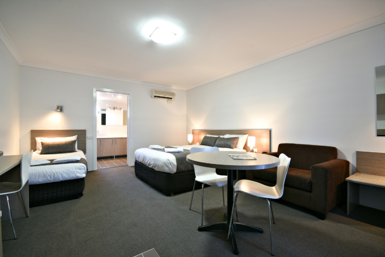 The Aberdeen Motel - Dubbo Accommodation - Southern Cross Motel Group