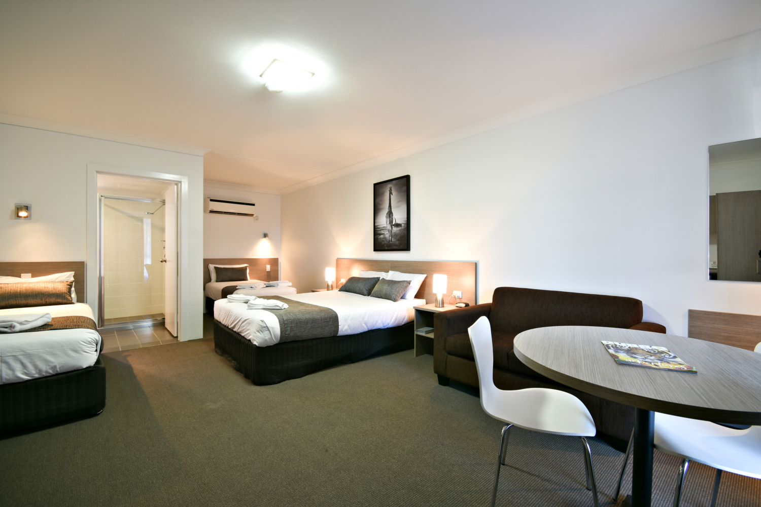 The Aberdeen Motel - Dubbo Accommodation - Southern Cross Motel Group